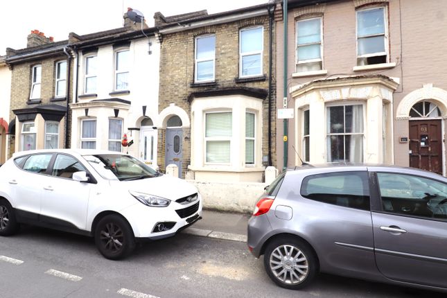 Gordon Road, Gillingham ME7, 4 bedroom terraced house for sale ...
