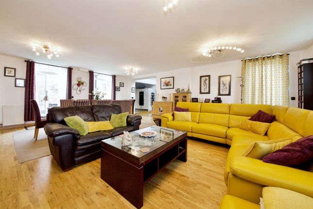 Homes For Sale In Dagenham Essex Buy Property In Dagenham Essex