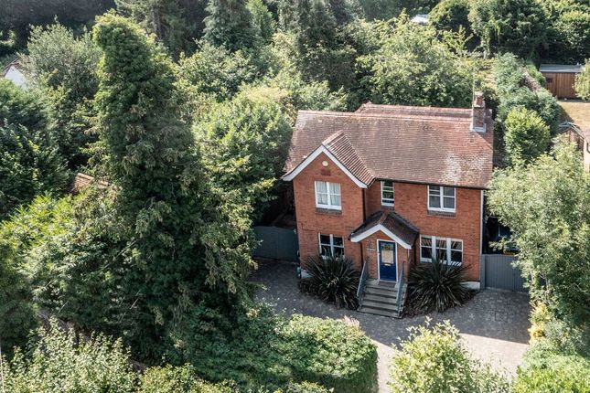 Homes for Sale in Cookham - Buy Property in Cookham - Primelocation