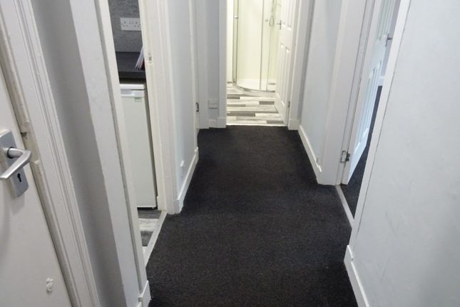 Lochee Road, Dundee DD2, 1 bedroom flat to rent - 67632627 | PrimeLocation