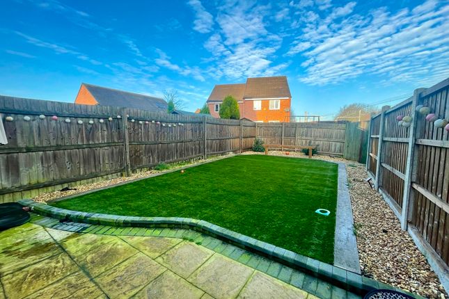 Water Reed Grove, Beechdale, Walsall WS2, 4 bedroom semi-detached house ...