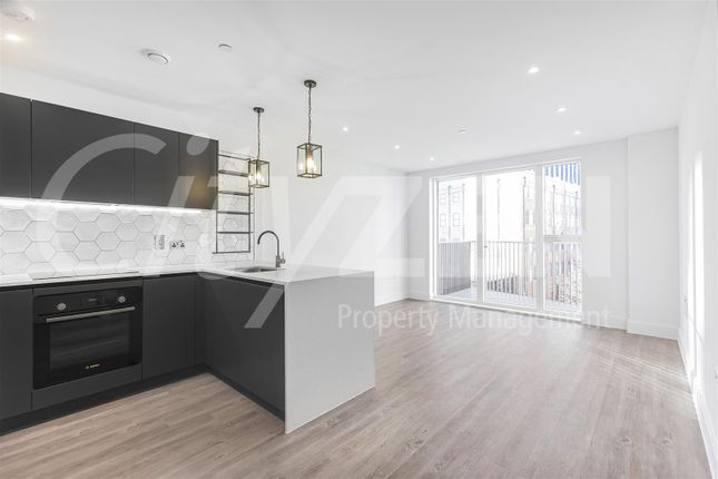 Aquifer House, Horlicks Quarter, Stoke Gardens, Slough SL1, 2 bedroom ...