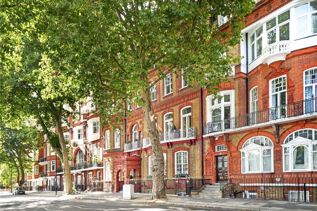 Chelsea Embankment, Chelsea, London SW3, 3 bedroom flat to rent ...