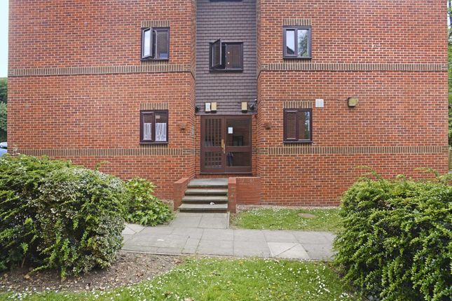 Bushey Grove Road, Bushey WD23, 1 bedroom flat to rent - 51732743 ...