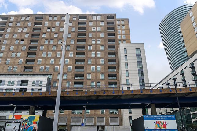 122 East Ferry Road, Crossharbour, London E14, 2 bedroom flat for sale ...