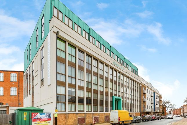 Derngate, Northampton NN1, 2 bedroom mews house for sale - 69064347 ...
