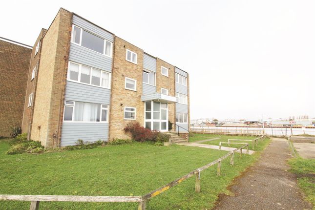Harbour Way, Shoreham-By-Sea BN43, 2 bedroom flat for sale - 64019550 ...