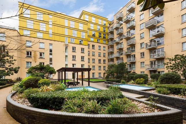 Carronade Court, Eden Grove, London N7, 1 bedroom flat to rent ...