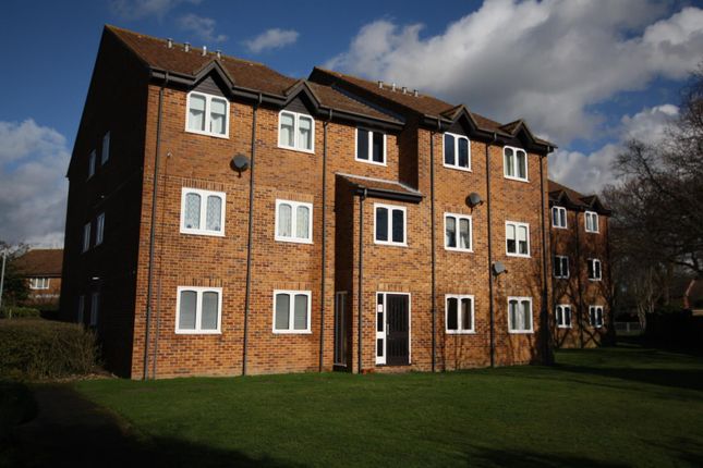 Yarrow Way, Locks Heath, Southampton SO31, 1 bedroom flat to rent ...