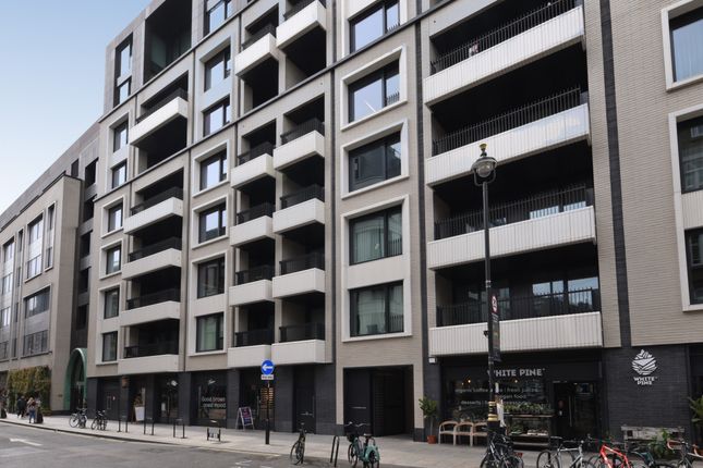 Rathbone Place, London W1T, 2 bedroom flat for sale - 61211101 ...