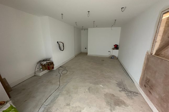 Ground Floor, 1 Queen Square, Brighton BN1, retail premises to let ...