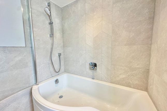 Helyar Drive, Chickerell, Weymouth DT3, 3 bedroom semi-detached house ...