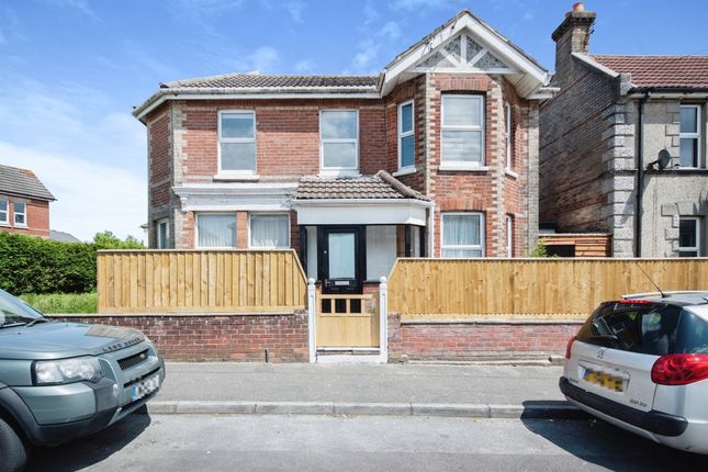 Maple Road, Winton, Bournemouth BH9, 2 bedroom flat for sale - 64644388 | PrimeLocation