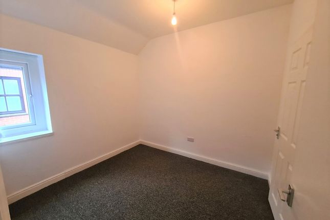 Town Square, High Street, Syston, Leicester LE7, 1 bedroom flat to rent ...