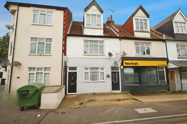 Pall Mall, Leigh-On-Sea SS9, 3 bedroom flat for sale - 70428228 ...