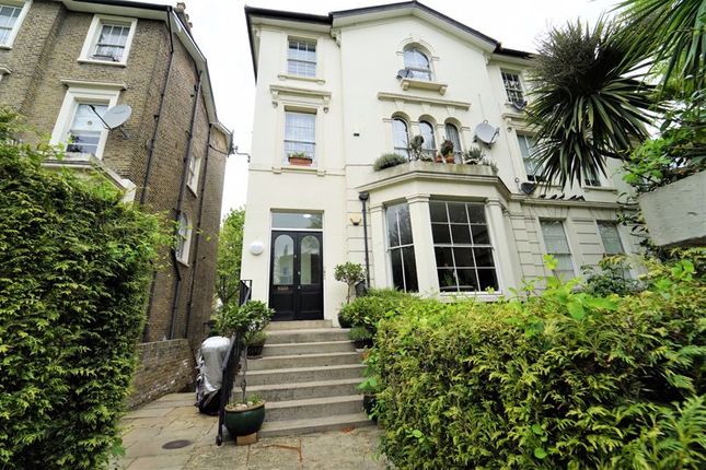 2 bed flat for sale in Carlton Vale, London NW6 - Zoopla