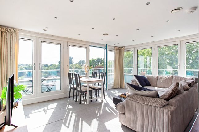 Tabard House, 22 Upper Teddington Road, Hampton Wick, Kingston Upon Thames KT1, 2 bedroom flat ...
