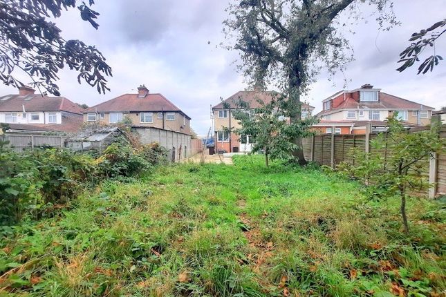 Hatton Road, Feltham TW14, 3 bedroom semi-detached house for sale ...
