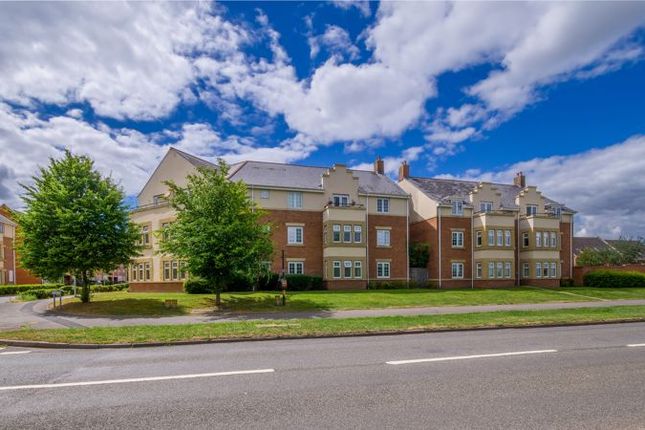 Station Road, Donnington, Telford TF2, 2 bedroom flat for sale ...