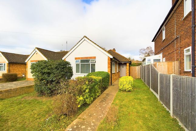 Wood Rise Pinner Ha5 2 Bedroom Detached Bungalow For Sale 64031565