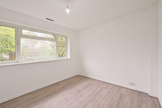 Fairway Court, Barnet EN5, 2 bedroom flat for sale - 68553978 ...