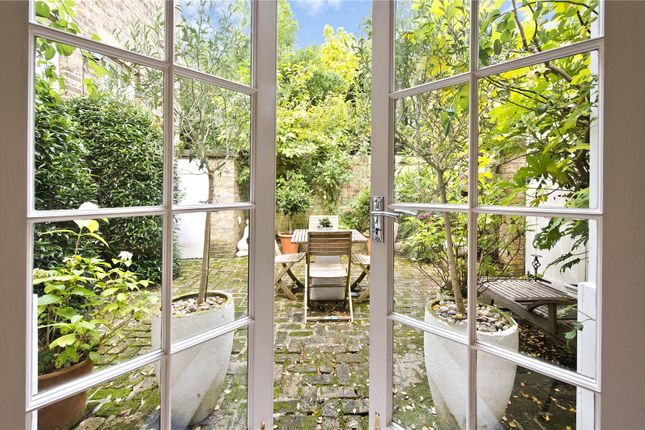Ham Common, Richmond TW10, 2 bedroom flat for sale - 60583137 ...