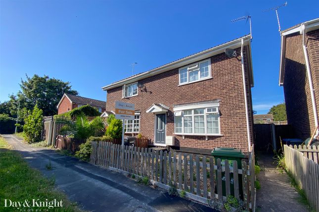Homes for Sale in Church Road, Kessingland, Lowestoft NR33 - Buy ...