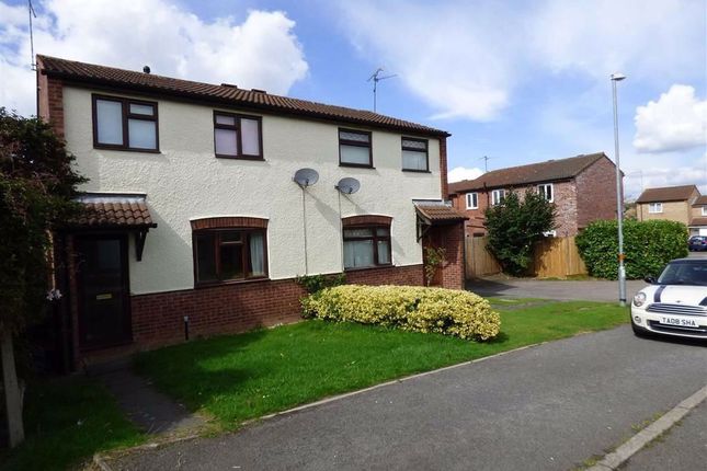 3 bed property to rent in Lincoln Way, Daventry NN11 - Zoopla