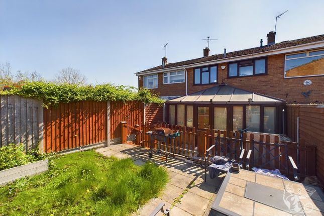 St. Margarets Avenue, Stanford-Le-Hope SS17, 3 bedroom terraced house ...