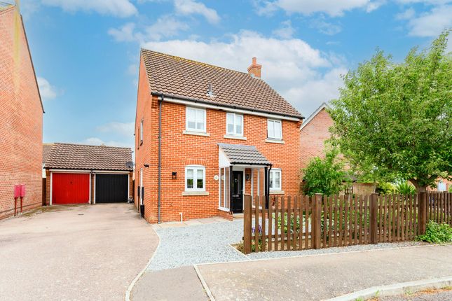 Field Acre Way, Long Stratton NR15, 3 bedroom detached house for sale ...