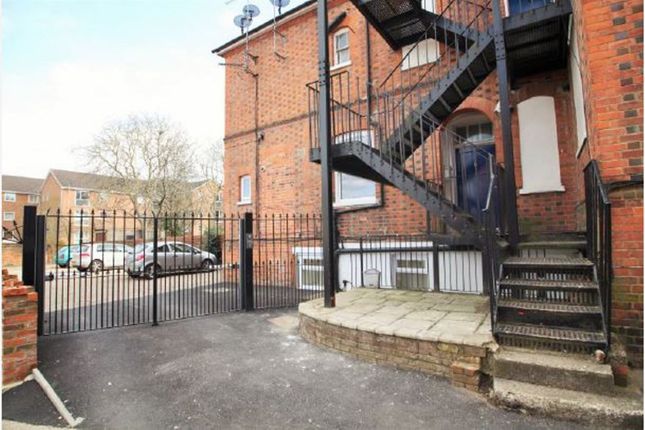 Russell Street, Reading RG1, 1 bedroom flat to rent - 63747828 ...