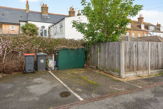 Whitbourne Court, Whitstable CT5, 2 bedroom flat for sale - 64956070 ...