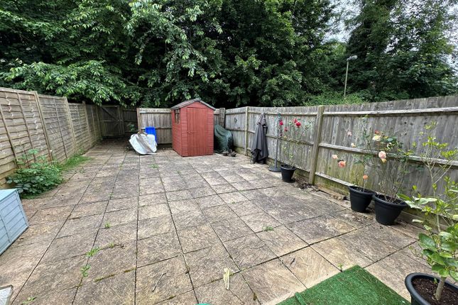 Stephenson Mews, Stevenage SG2, 3 bedroom terraced house for sale ...