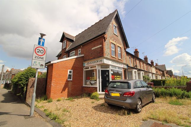 Gosbrook Road Caversham Reading Rg4 4 Bedroom End Terrace House To