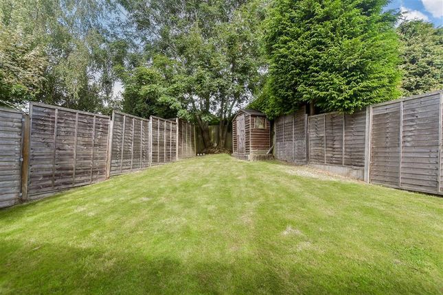 Holtye Road, East Grinstead, West Sussex RH19, 3 bedroom detached house ...