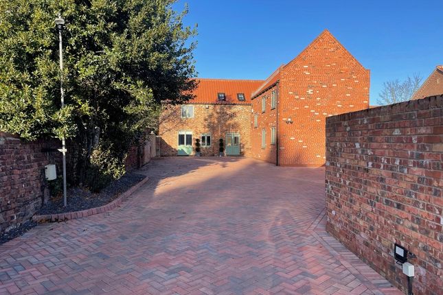 High Street, Hatfield, Doncaster DN7, 4 bedroom detached house for sale ...