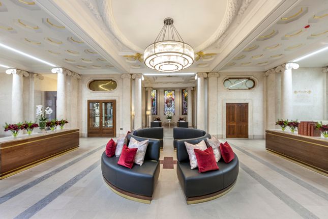 Star & Garter House, Richmond Hill, Richmond TW10, 3 bedroom flat to ...