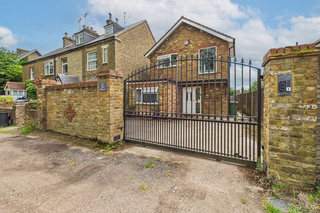 Park Road East, Uxbridge, Greater London UB10, 3 bedroom detached house ...