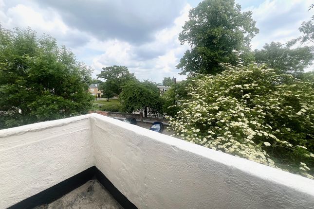 Lynwood Grove, Winchmore Hill N21, 2 bedroom flat for sale - 70290058 ...