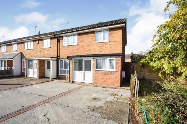 3 bed end terrace house for sale in Whitmore Way, Basildon SS14 - Zoopla