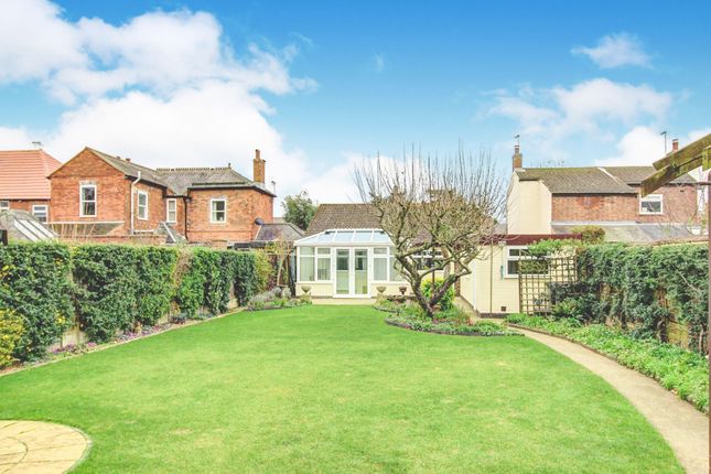 Gordon Road, Burton Joyce, Nottingham NG14, 2 bedroom detached bungalow ...