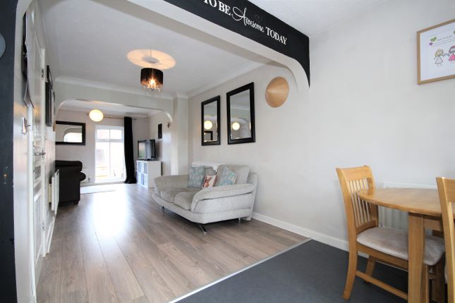 4 bed town house for sale in Holland House Road, Walton-Le-Dale ...