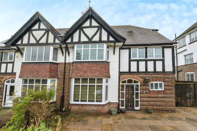 Stockingstone Road, Luton, Bedfordshire LU2, 6 bedroom semi-detached ...