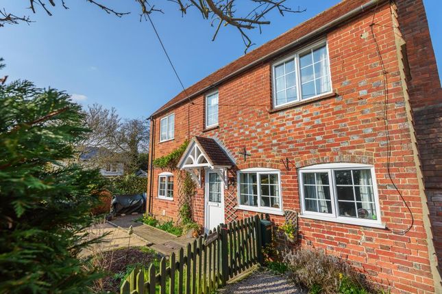 Cold Ash, Berkshire RG18, 2 bedroom cottage for sale - 60948671 ...