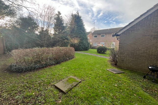 Crouch Court, Harlow CM20, 1 bedroom flat to rent - 69042774 ...