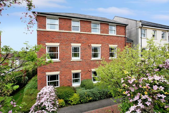 New Park Street, Devizes SN10, 1 bedroom flat for sale - 55574522 ...