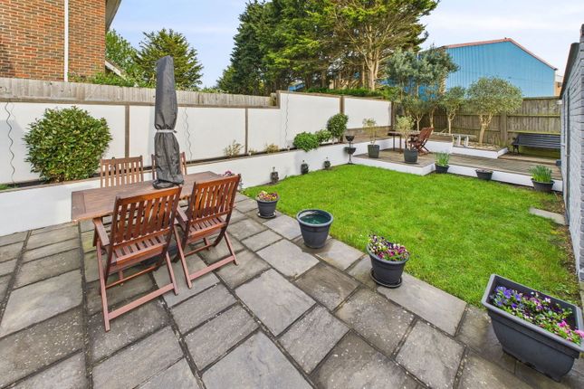 Orchard Close, Southwick BN42, 3 bedroom semi-detached house for sale ...