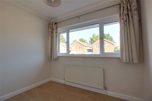 Shepley Drive, Reading, Berkshire RG30, 3 bedroom semi-detached house ...