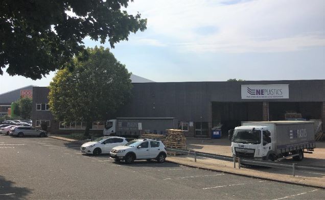 Ruxley Corner Industrial Estate, Edgington Way, Sidcup DA14, warehouse ...