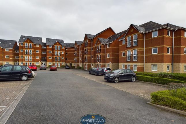Thackhall Street, Signet Square, Coventry CV2, 2 bedroom flat to rent ...